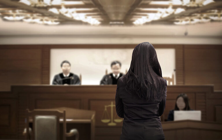 Bench Trials: What Are They and What to Expect? | INDIANAPOLIS CRIMINAL ...